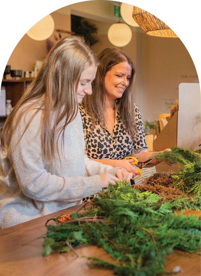 Corporate Floral Experiences | Team Building Dinners